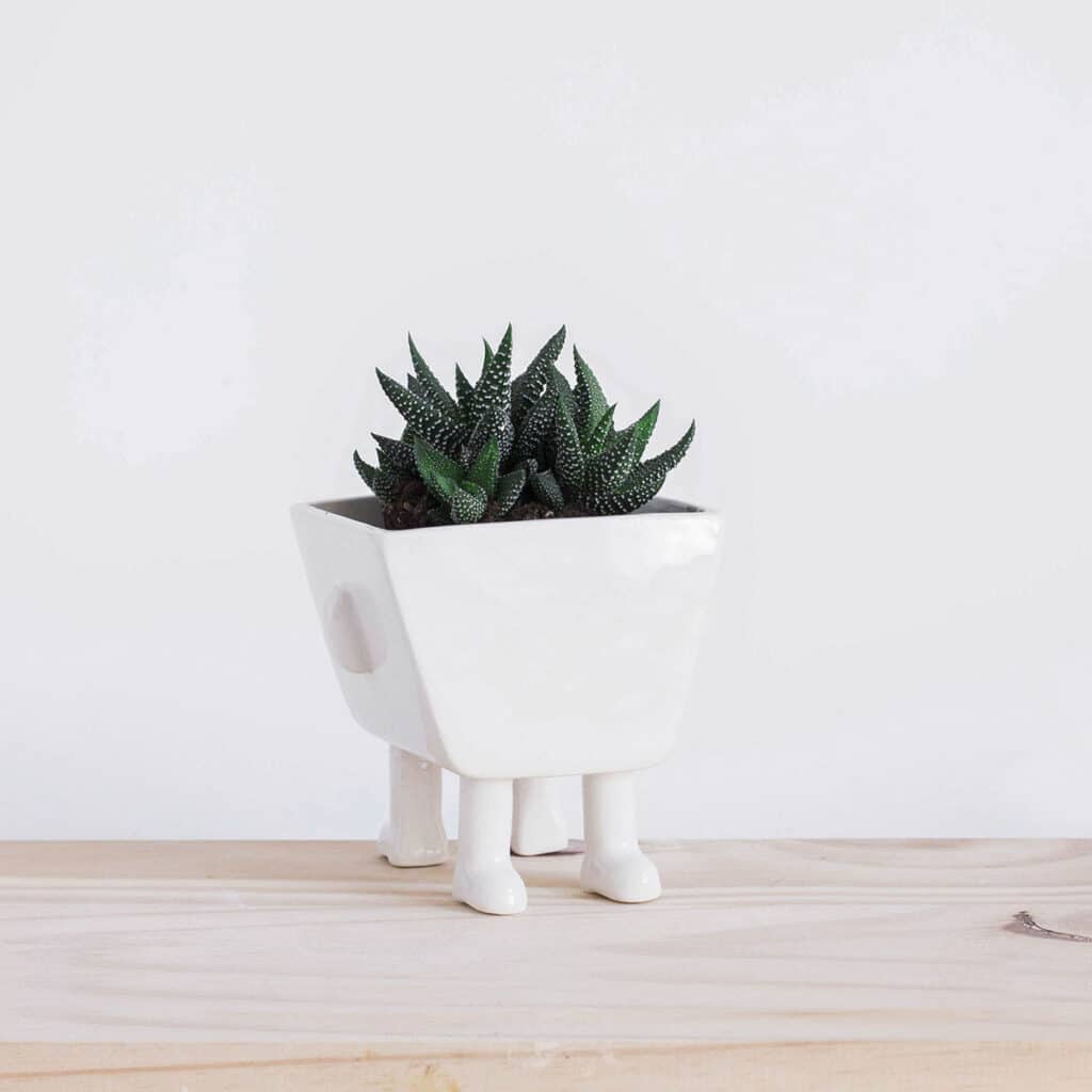 Cache pot original blanc, céramique. ARTISANAT ESPAGNOL